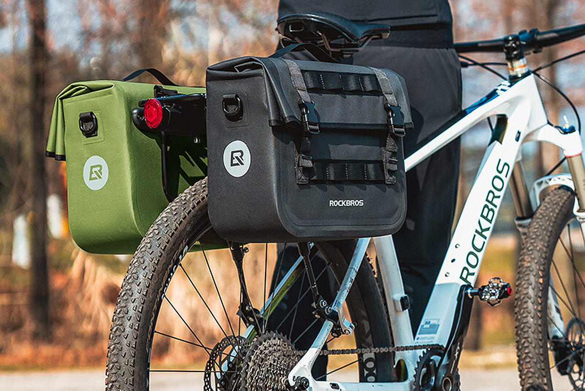 5 Must-Have Accessories For E-Bike Riders In 2025 - Smart Ride Lab